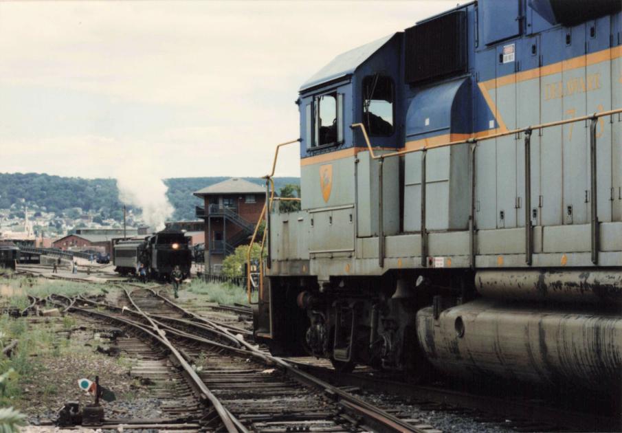 175th Anniversary of the D&H Train Arriving at Steamtown, Scranton, PA ...